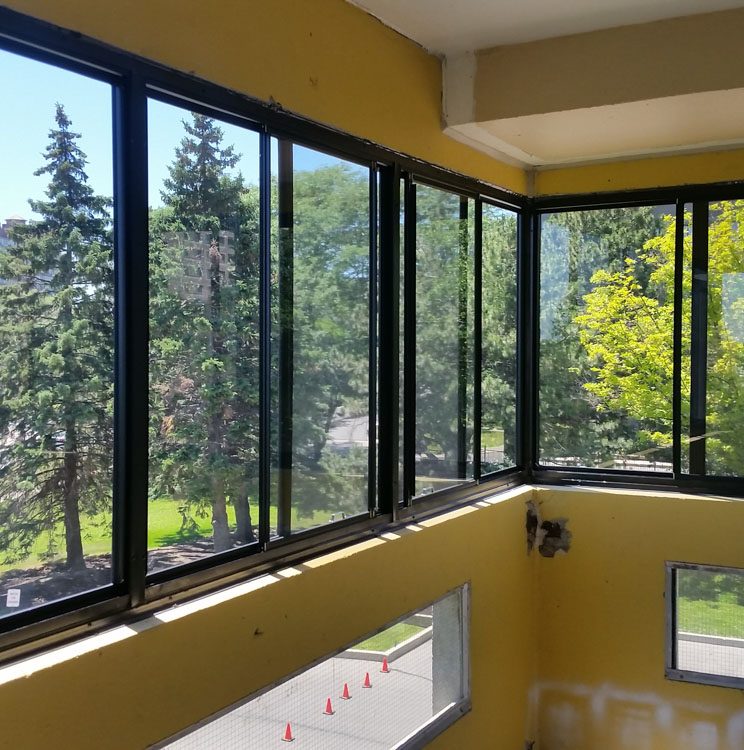 Single Prime Windows - Varga Windows Inc. - Toronto, Canada